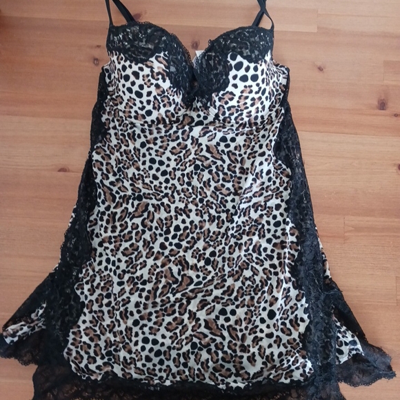 Victoria's Secret | Intimates & Sleepwear | Leopard Print Lingerie With ...